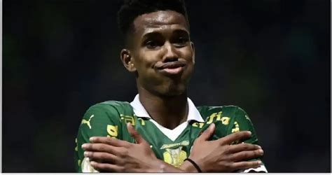 Estevao Pulls Off Cold Palmer Celebration After Chelsea Transfer