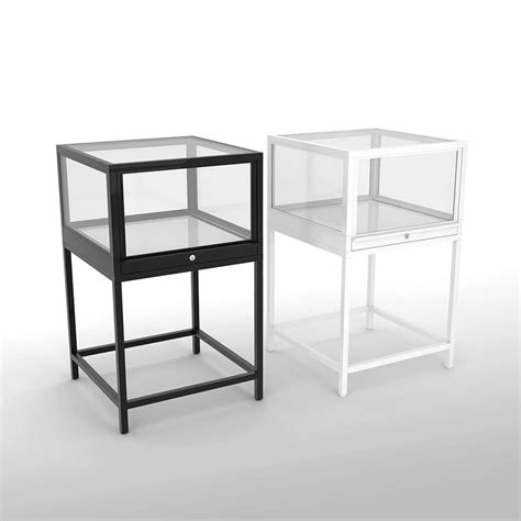 Deluxe Pedestal Glass Showcase