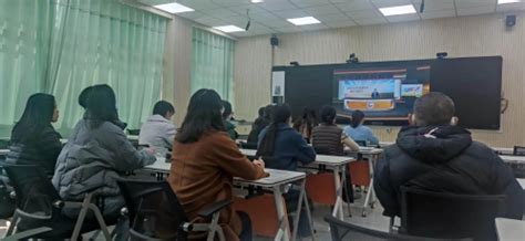山东开放大学直属学院直属部 学院新闻 “在践行总书记的要求中勤学习善作为”——直属学院师生同上“开学第一课”