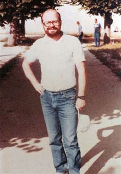 خاطره انیس نقاش از ملاقات با یاسر عرفاتدهانم از آنچه می دیدم باز