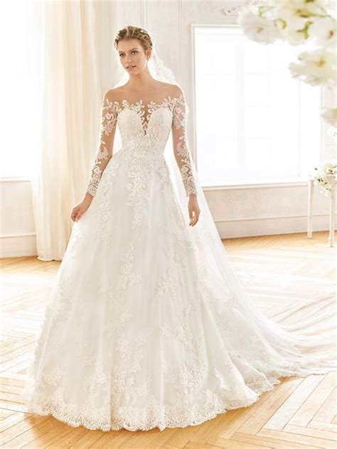 Foto Abiti Da Sposa Con Maniche Lunghe Corte E 34