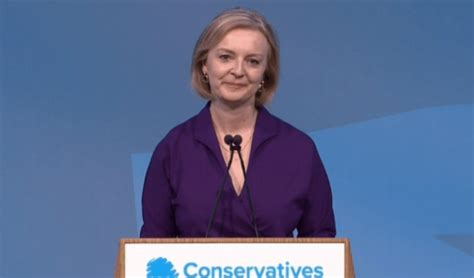 英国外交大臣特拉斯当选保守党新党首，将继任首相，接手高通胀和衰退等难题英国新首相即将揭晓特拉斯将成为英国第三位女首相经济