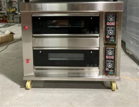 Double Decks Electric Two Deck Four Tray Gas Oven At 82000 In New Delhi