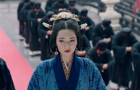 曹节是如何成为汉献帝的第二任皇后的？百科ta说