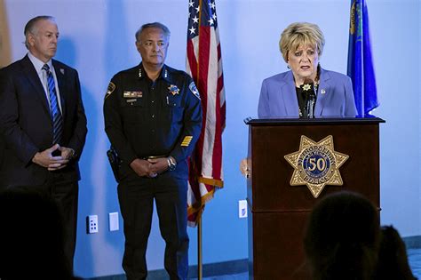 Newly Released Video Shows How Police Moved Through Unlv Campus In