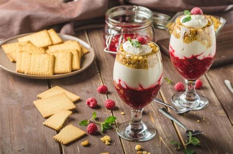 Raspberries Health Benefits Recipes And Side Effects HealthifyMe