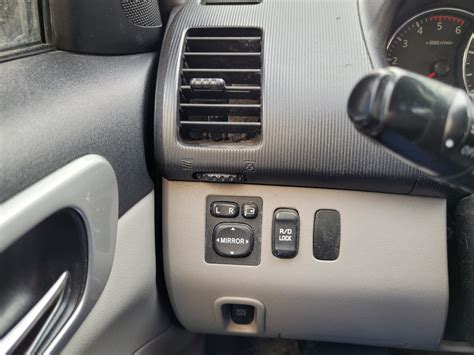 Автоматический корректор фар — Mitsubishi Pajero Sport (2G), 2,5 л ...