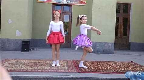 Две подружки YouTube