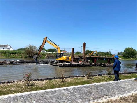 盐南高新区规建服务中心疏浚河道扮靓母亲河 盐城新闻网