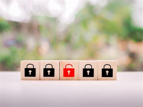 Premium Photo Red Padlock For Finding Solutions Concept Business Problem Solving