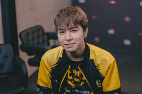 Vừa Về đã đi Gam Esports Rao Bán Luôn Hàng Hot Ma Vương Zeros
