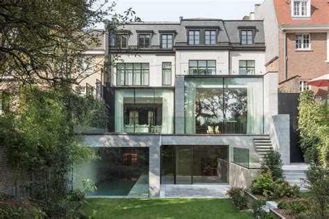 View Brussels Pand In Zijn Glorie Hersteld Louis De Scheerder