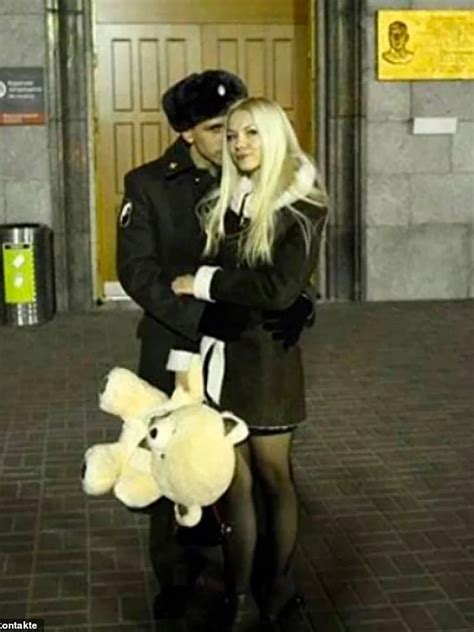 La Esposa De Un Soldado Ruso Le Habría Dado Permiso Para Que Viole