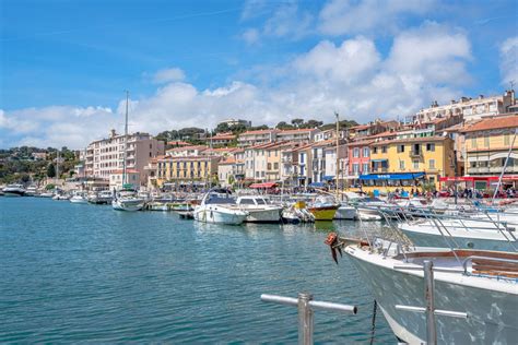 The Many Charms Of Cassis France Things To Do Guide