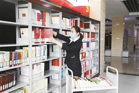 “组团式”援疆：倾力打造“带不走”的干部人才队伍 对口援疆 胡杨网2022 兵团胡杨网 新疆兵团新闻门户