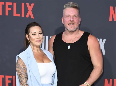 Who Is Pat Mcafees Wife All About Samantha Mcafee