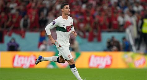 Ronaldo Signs Mega Deal With Saudi Arabian Club Al Nassr