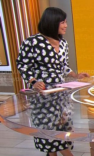 Wornontv Weijia Jiangs Black And White Printed Wrap Dress On Cbs