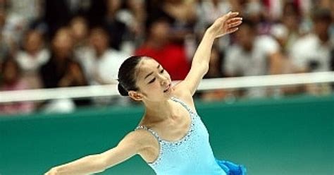 동갑내기 요정 김연아 아사다 라이벌전 2라운드 돌입