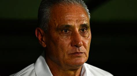 Tite Tem Uma Ferrari Nas Mãos Mas O Fla é Um Fusca Agonizando