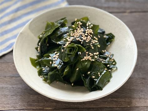 簡単・絶品！料理家直伝「生わかめ」の下処理＆活用レシピ