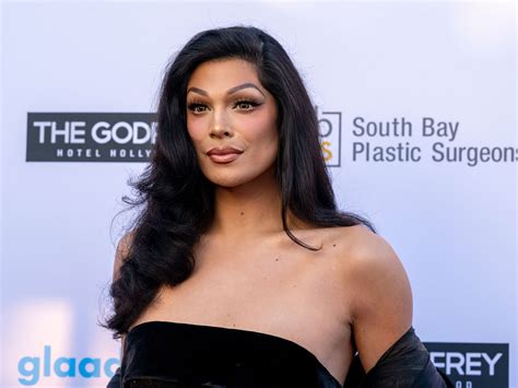 ‘drag Race Star Detox Comes Out As Trans Them