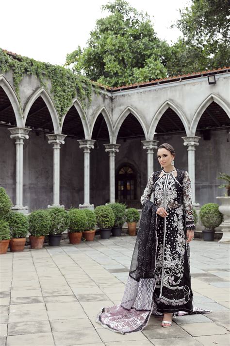 Maryam Hussain Raha Luxury Festive Danisa Buy Original Online