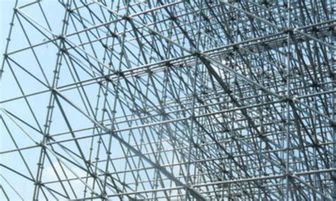 essential guide to diagonal bracing in scaffolds