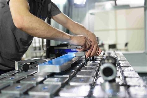 Corrective Maintenance Guide Strategies And Cmms Benefits Fabrico