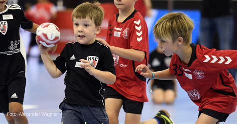 Mini Handball So funktioniert Spielform Kübler Sport Magazin