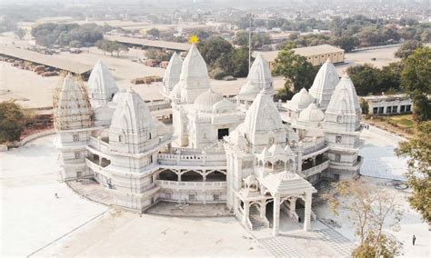 एमपी में यहां बन रहा दुनियां का सबसे बड़ा नवग्रह मंदिर सूर्य देव सहित