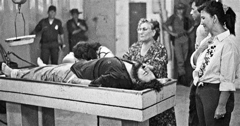 Últimos Momentos De Pablo Escobar Gaviria En Imágenes