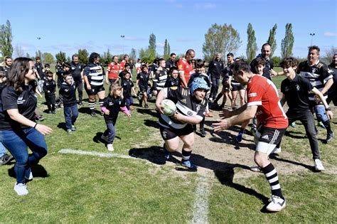 Las Fundaciones Renault Group Y El Salvador De Rugby Potencian La