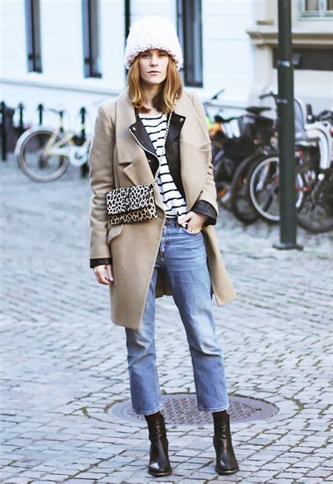 Jeansy botki to przepis na idealną stylizację Zobacz TOP outfity