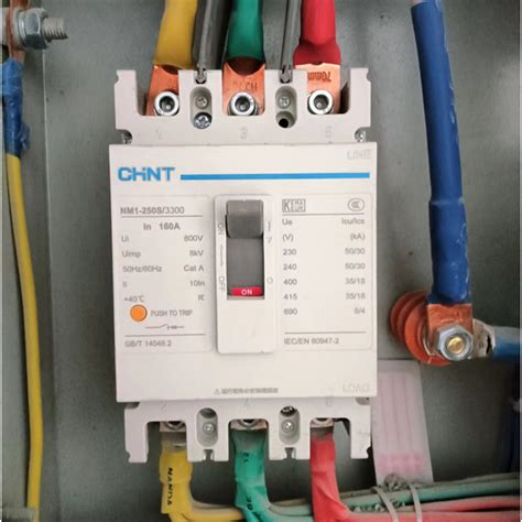 Chint MCCB Original Moulded Case Circuit Breaker Nm1 Thermomagnetic