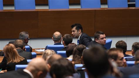 Гласуват промените в Закона за местните данъци и такси Политика