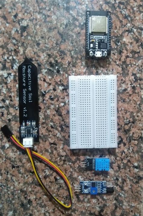 Capacitive Soil Moisture Sensor V Ielectrony