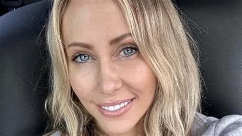 Tish Cyrus Miley Cyrus Mom Announces Engagement To Prison Break Alum
