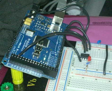 Slepecká hůl Arduino poprvé intimně