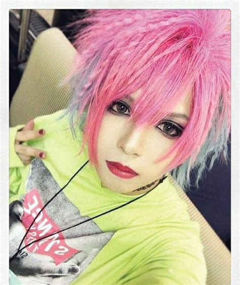 Pin By Pandora Havoc On Taji Rides In Revellion Riding Anime