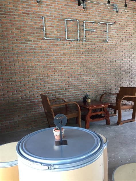 รูป Loft Cafe สนาม 80 ปี