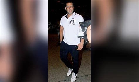 Salman Khan Takes Off To Abu Dhabi For The Next Schedule Of Tiger Zinda