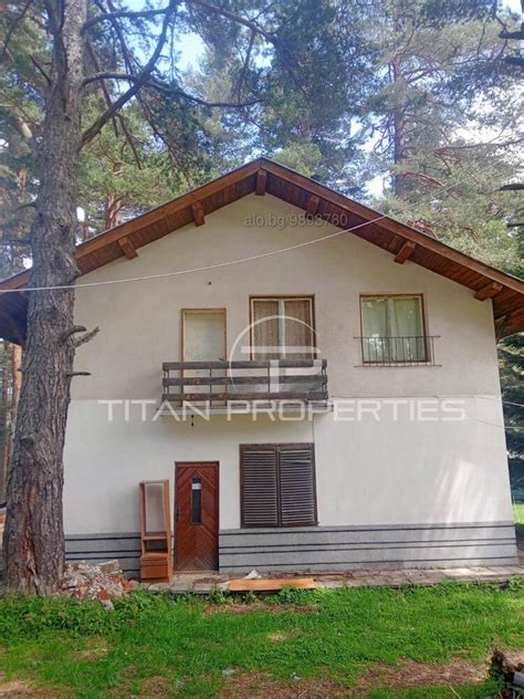 Двуетажна вила Двуетажна къща 85 кв м РЗП 15 кв м двор Къщи Вили Перущица Титан Пропъ