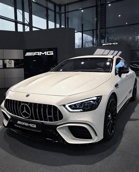 Mercedes Amg The Official Mercedes Amg Website For Cars Motorsport News And Much More Amg Driv