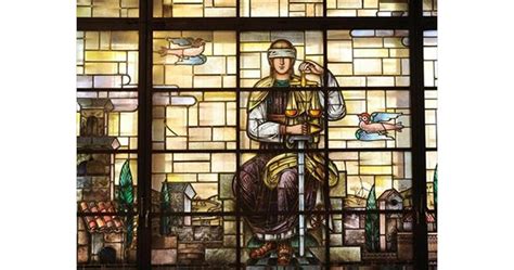 Пуснаха от ареста търговци на бебета