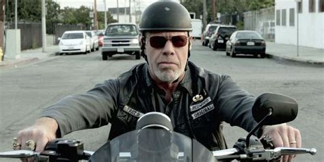 Why Sons Of Anarchy Killed Clay Morrow Cbr