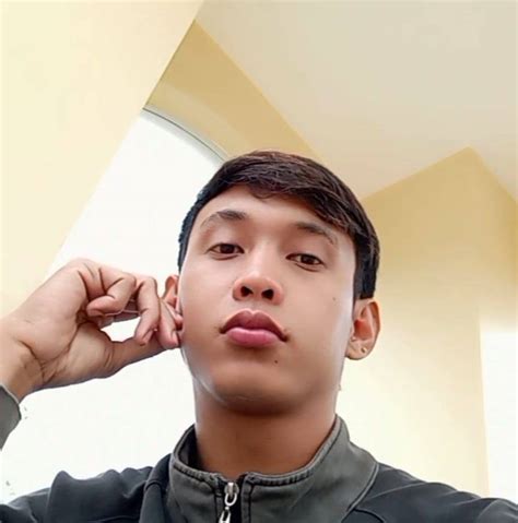 Mga Asong Ka Awa Awa Itinapon Lang Sa Bypass Description Totoo Hindi