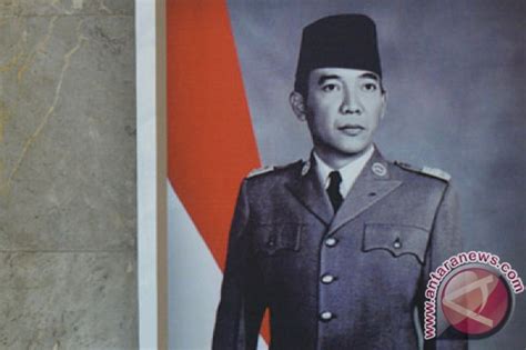 Detail Gambar Bung Karno Berwarna Koleksi Nomer 47