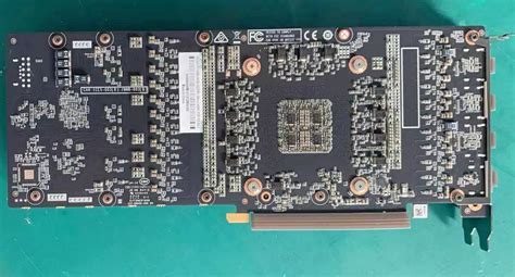 Geforce Rtx Une Version Double Slots Et De Type Blower Fait Son