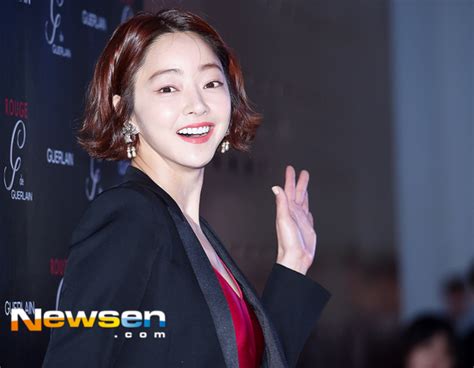 포토엔hd 서효림 ‘과즙 팡팡 미소 손에 잡히는 뉴스 눈에 보이는 뉴스 뉴스엔